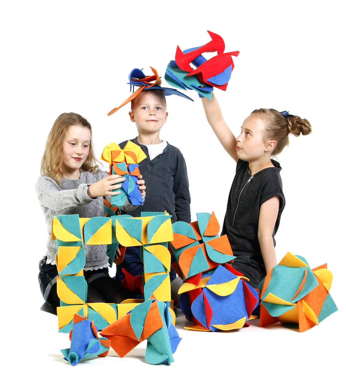 Playful interactions - Estonian Design for Children – Deák17 Galéria